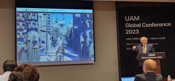 [UWC] 존 스컬 워커 “교차로에 선 항공 UAM, 세계표준화로 뭉치자”